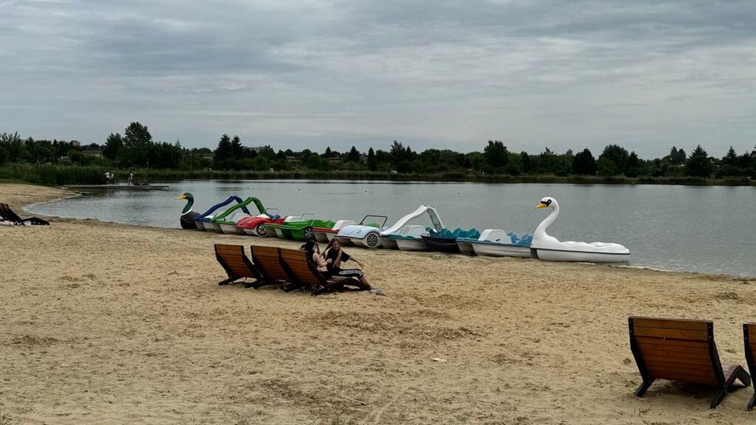Byle do wakacji. Wcześniej ratowników nie będzie