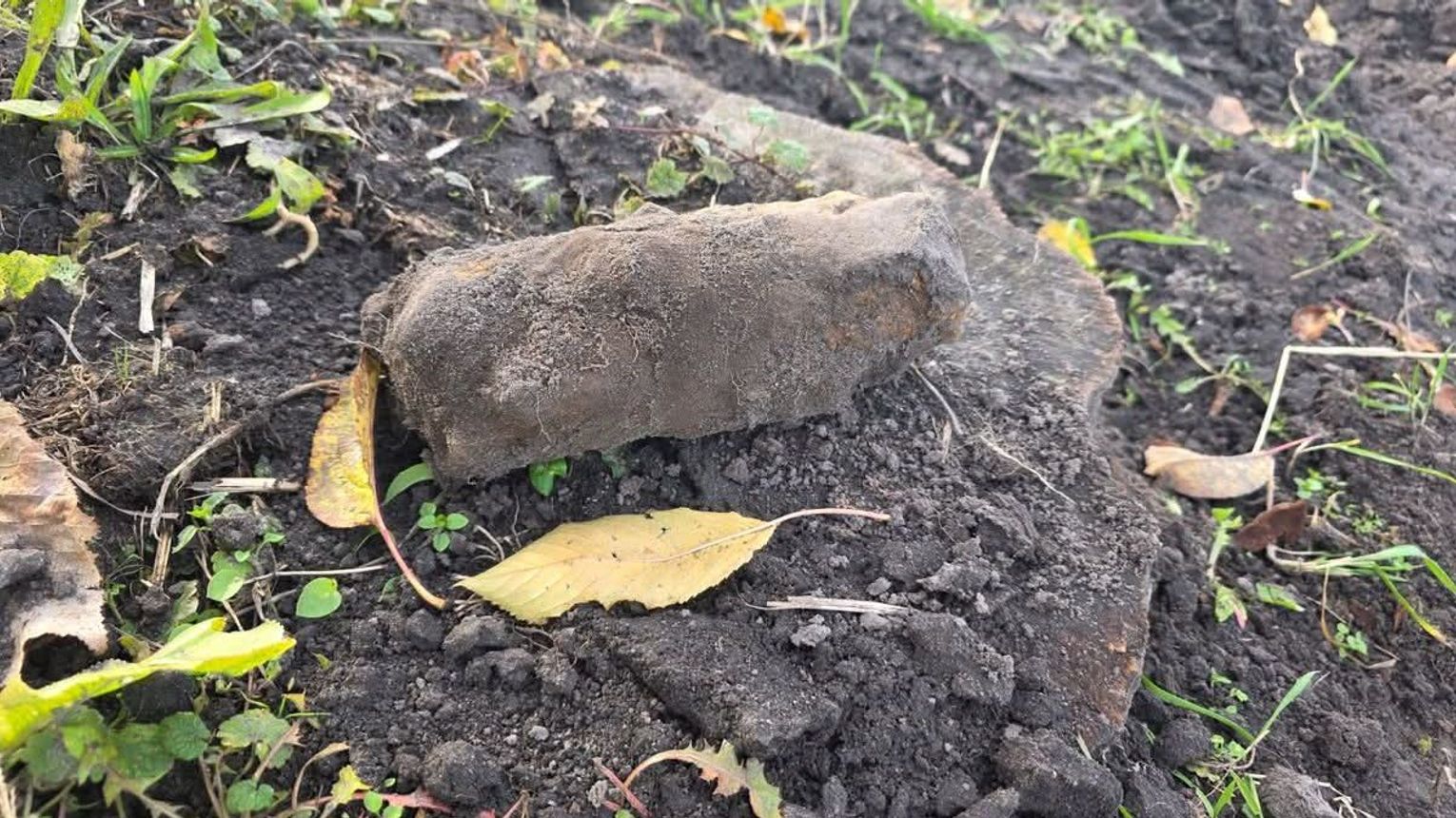 Wojna pod skibą ziemi. Rolnik ze Strupina Dużego odkrył niebezpieczną ...